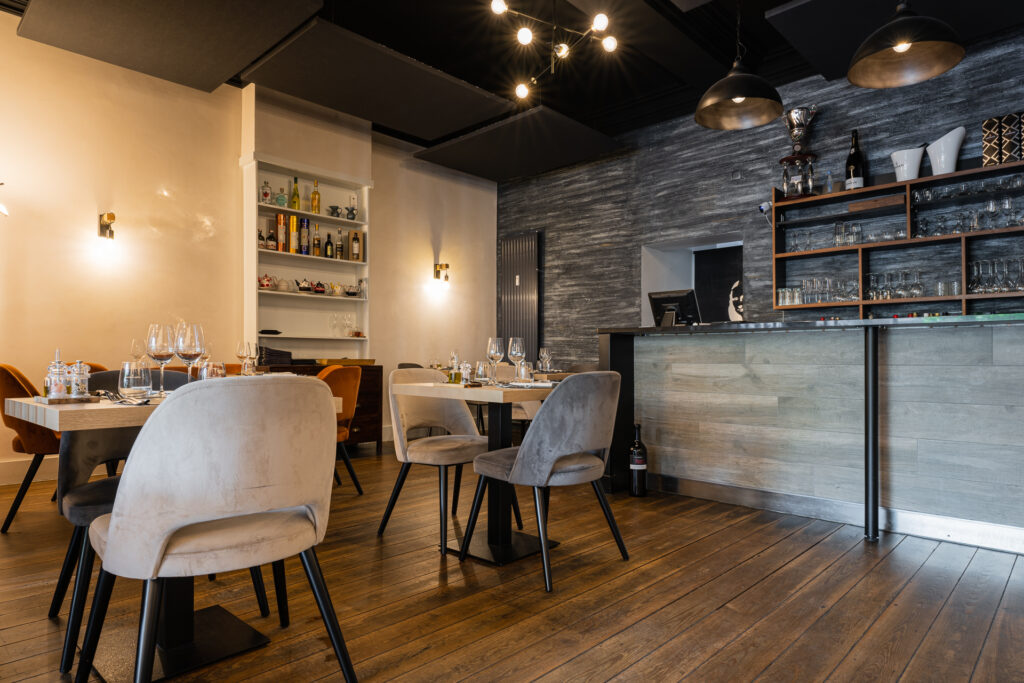 Restaurant Mona Lisa - Eating